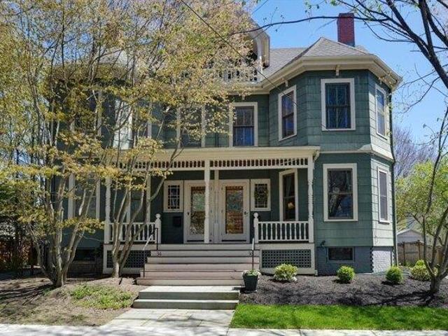 4 bedroom, Watertown MA 02472 LS102777710