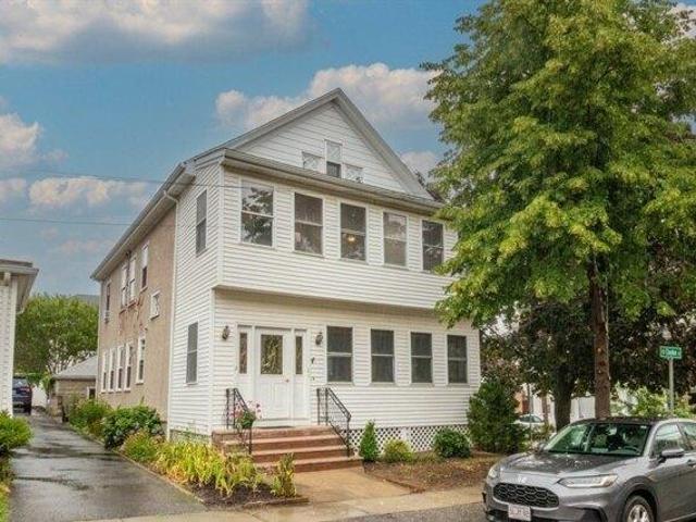 4 bedroom, Watertown MA 02472 104567724