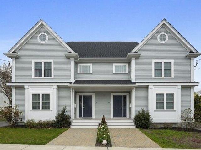 4 bedroom, Watertown MA 02472 104606531