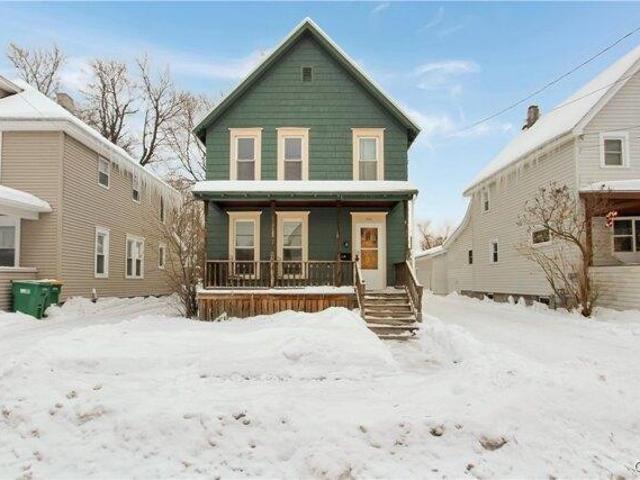4 bedroom, Watertown NY 13601 100247882