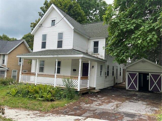 4 bedroom, Watertown NY 13601 104904248