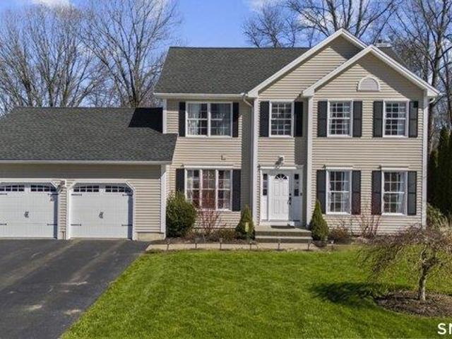 4 bedroom, Watertown CT 06795 102025614