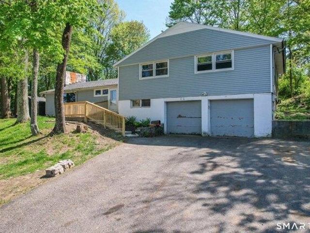 4 bedroom, Watertown CT 06795 102026208