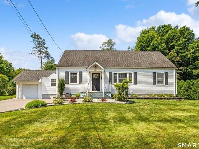 4 bedroom, Watertown CT 06795 104849637