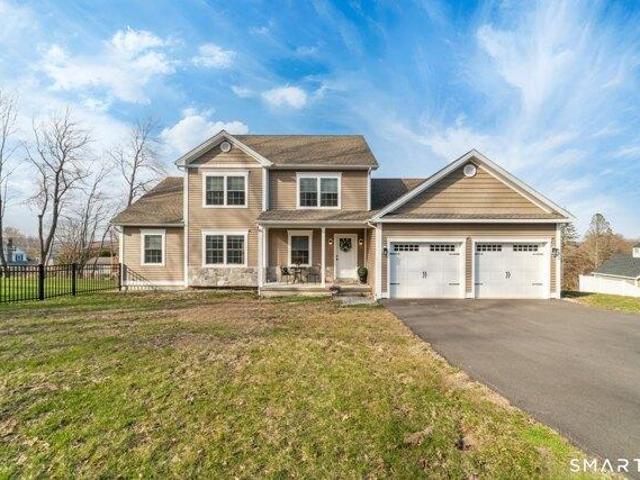 4 bedroom, Watertown CT 06795 105160263