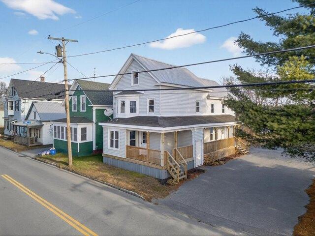 4 bedroom, Waterville ME 04901 101798906