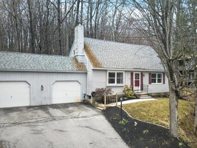 4 bedroom, Waterville ME 04901 LS103034113