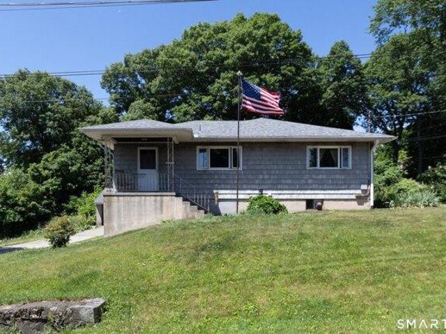 4 bedroom, Waterbury CT 06704 104788234