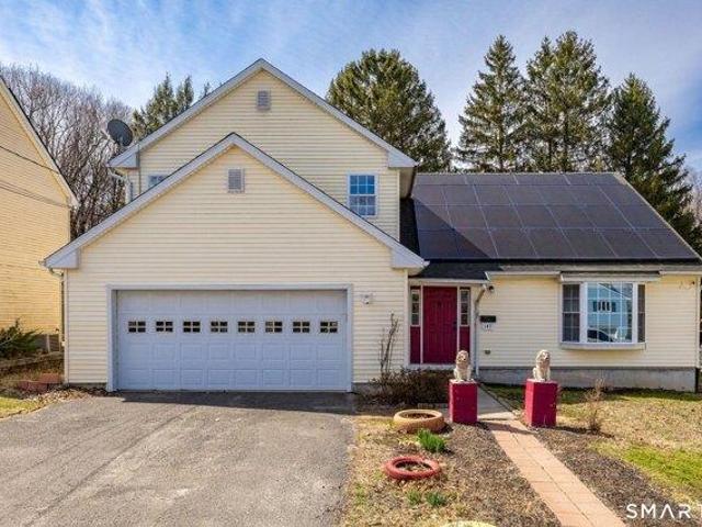 4 bedroom, Waterbury CT 06708 101858750