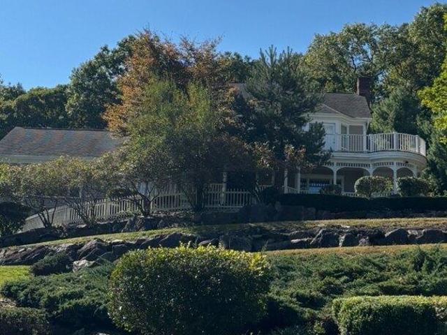 4 bedroom, Waterbury CT 06708 102586476