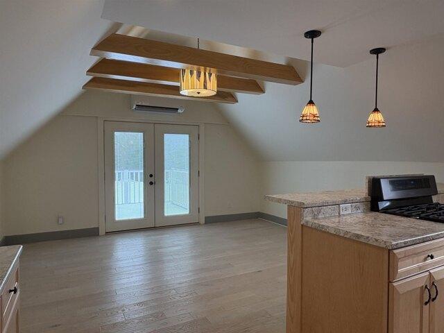 4 bedroom, Waterbury VT 05676 102779408