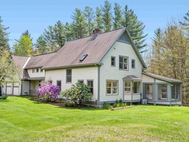 4 bedroom, Waterbury VT 05676 102828284