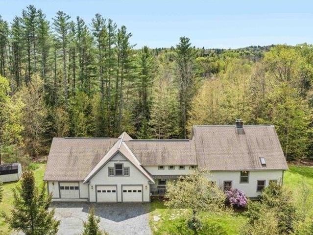 4 bedroom, Waterbury VT 05676 105107045