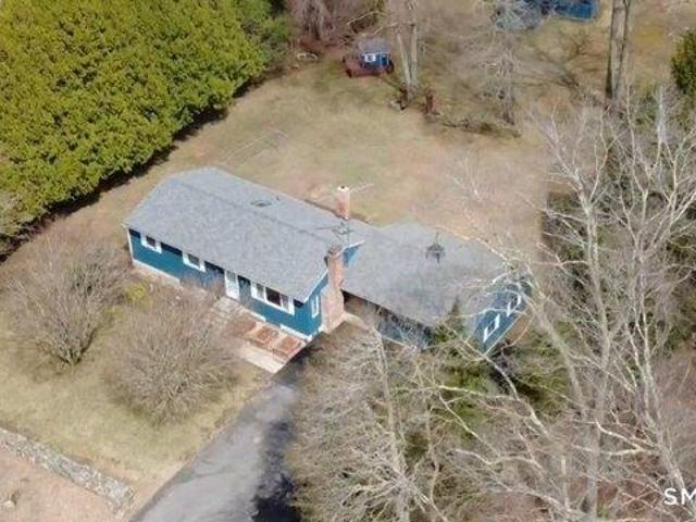 4 bedroom, Waterford CT 06375 103070015