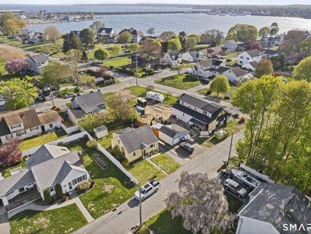 4 bedroom, Waterford CT 06385 103100700