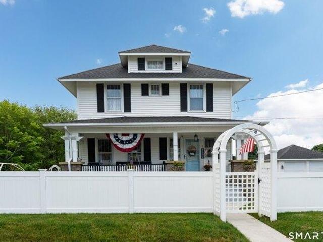 4 bedroom, Waterford CT 06385 104264526