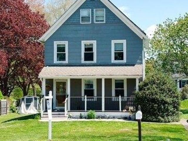 4 bedroom, Waterford CT 06385 104482024