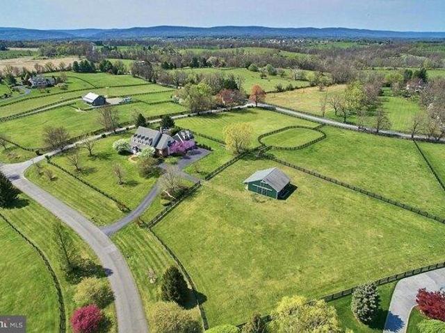 4 bedroom, Waterford VA 20197 88702560