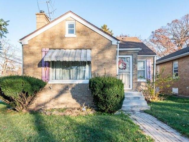 4 bedroom, Waukegan IL 60085 90238653