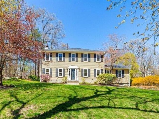 4 bedroom, Wayland MA 01778 102214490