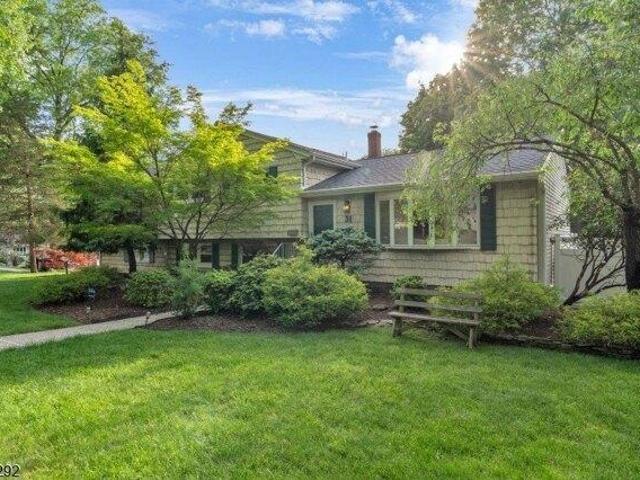 4 bedroom, Wayne NJ 07470 104407529