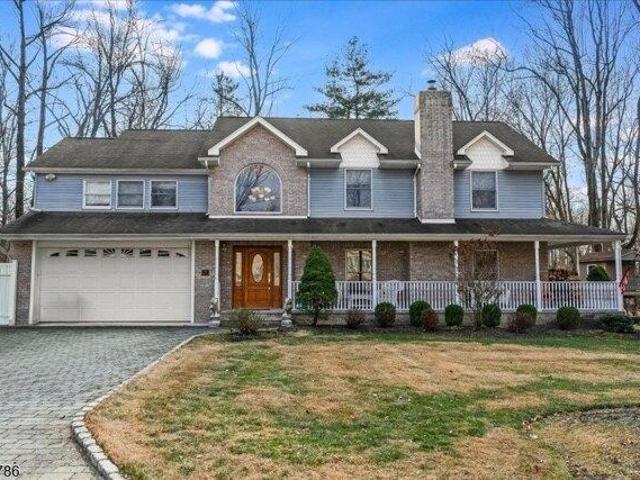 4 bedroom, Wayne NJ 07470 102257435