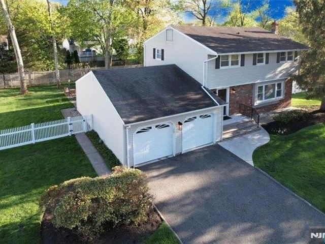 4 bedroom, Wayne NJ 07470 102317411