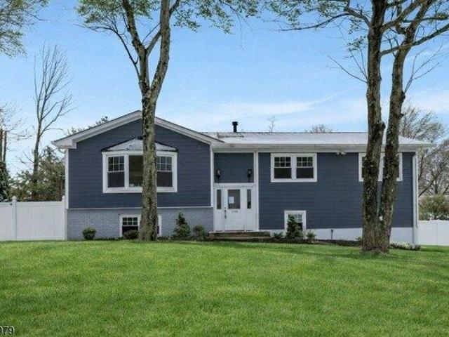 4 bedroom, Wayne NJ 07470 LS101705465