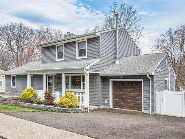 4 bedroom, Wayne NJ 07470 LS102257857