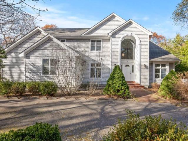 4 bedroom, Wainscott NY LS102244234