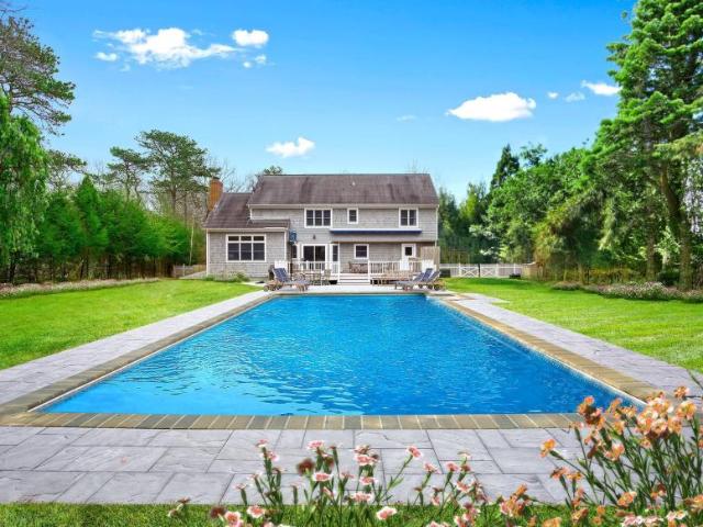4 bedroom, Wainscott NY 96814975