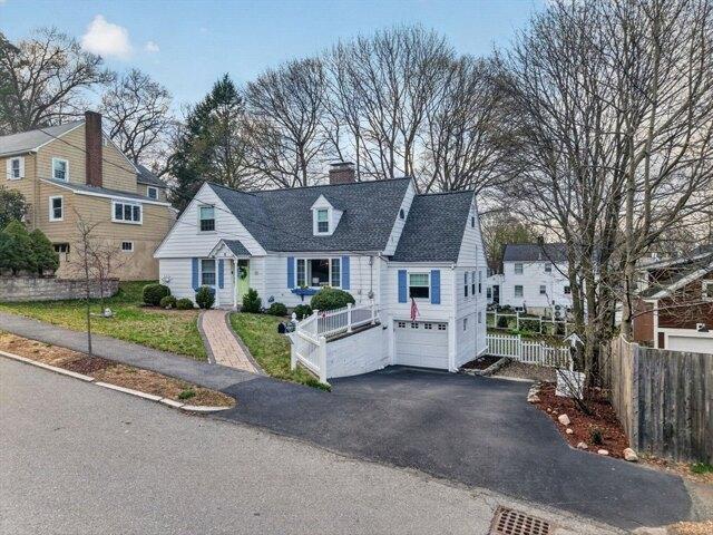 4 bedroom, Wakefield MA 01880 102962350