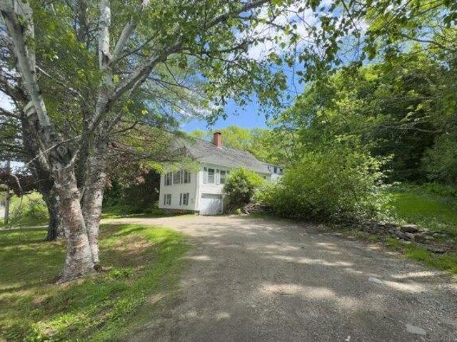 4 bedroom, Waldoboro ME 04572 104567422