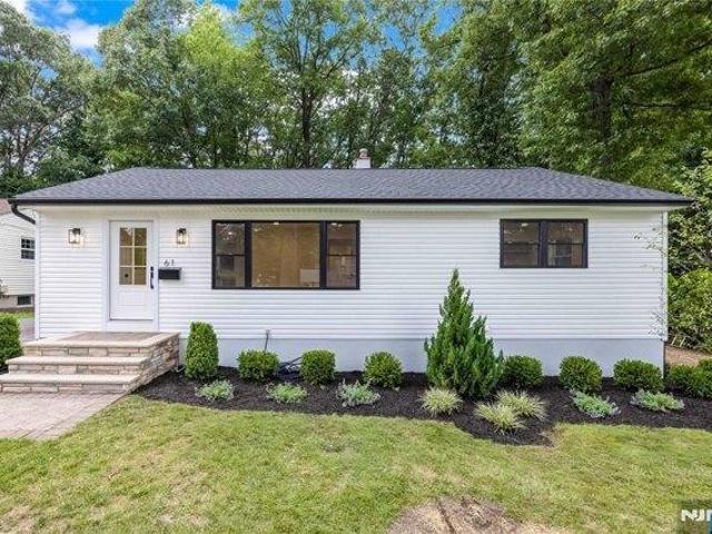 4 bedroom, Waldwick NJ 07463 104717438