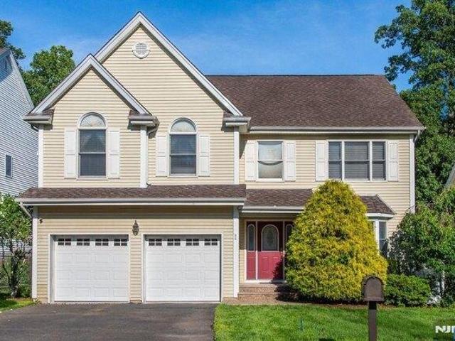 4 bedroom, Waldwick NJ 07463 104807453