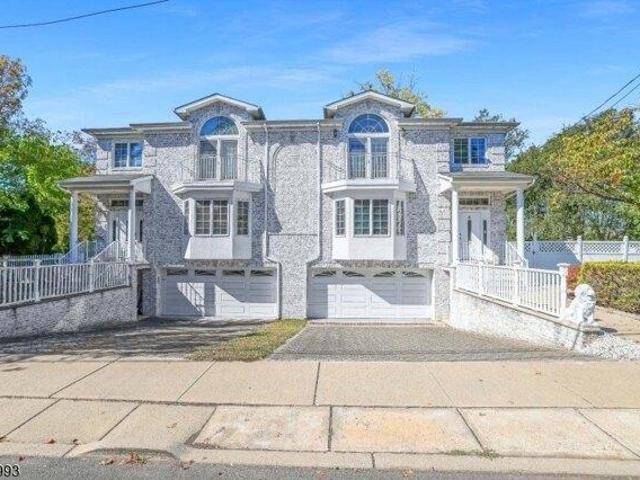 4 bedroom, Waldwick NJ 07463 LS101748286
