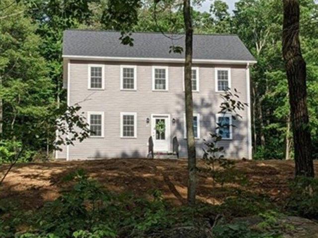 4 bedroom, Wales MA 01081 104760476