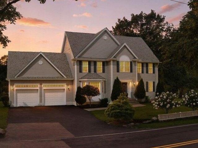 4 bedroom, Walpole MA 02071 101750644