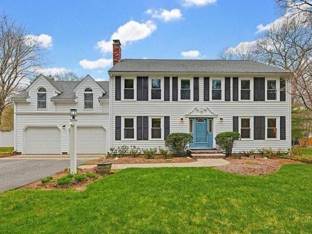 4 bedroom, Walpole MA 02081 101898291