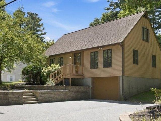 4 bedroom, Walpole MA 02081 104787944