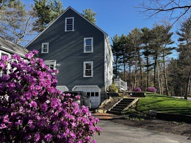 4 bedroom, Walpole MA 02081 104265132