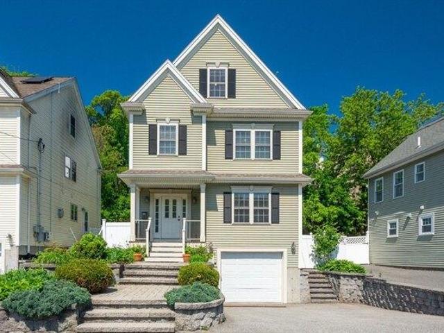 4 bedroom, Waltham MA 02451 103035798