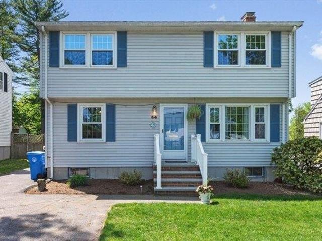 4 bedroom, Waltham MA 02451 103070522