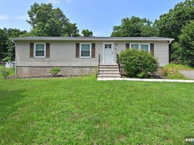 4 bedroom, Wanaque NJ 07465 105123368