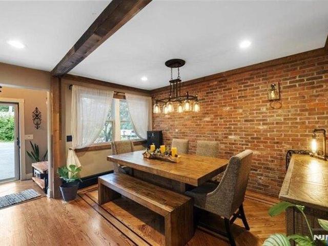 4 bedroom, Wanaque NJ 07420 102724229