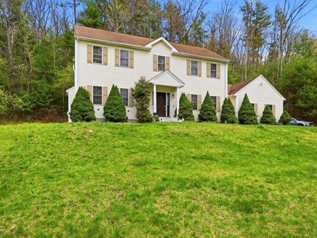 4 bedroom, Ware MA 01082 102218954