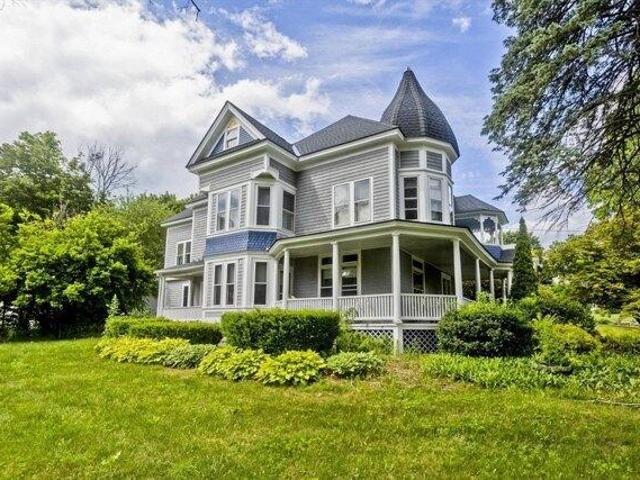 4 bedroom, Ware MA 01082 105190942