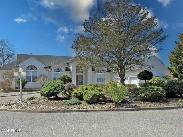 4 bedroom, Waretown NJ 08758 102778874