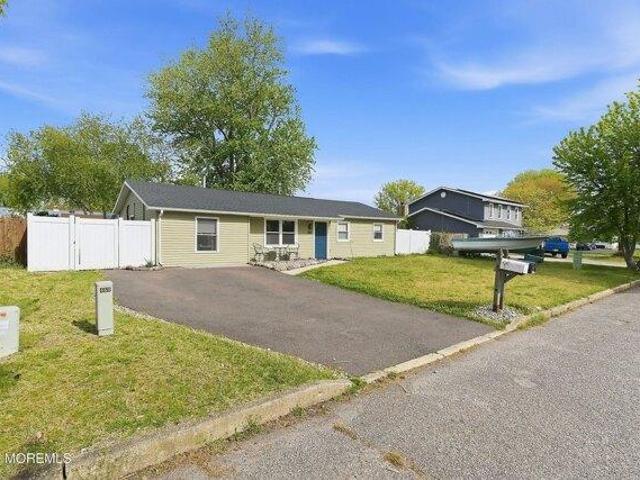 4 bedroom, Waretown NJ 08758 102779946