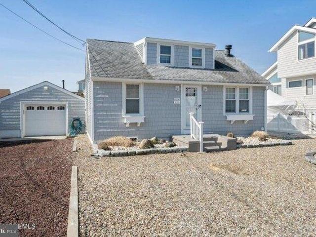 4 bedroom, Waretown NJ 08758 102800374